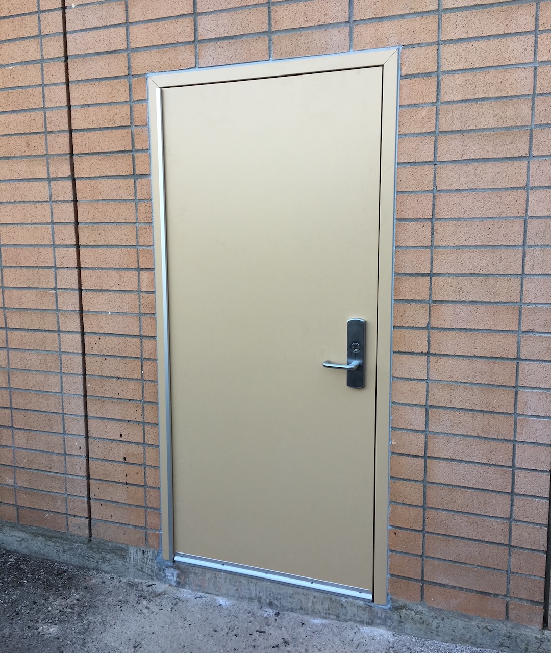 FRP Doors Installation - Port Hueneme | American Automatic Doors, Inc.